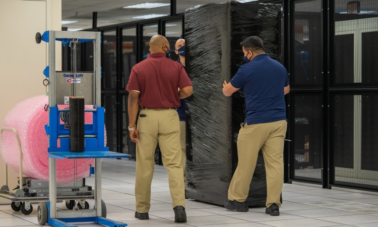 Efficient Data Center Relocation: A Comprehensive Checklist